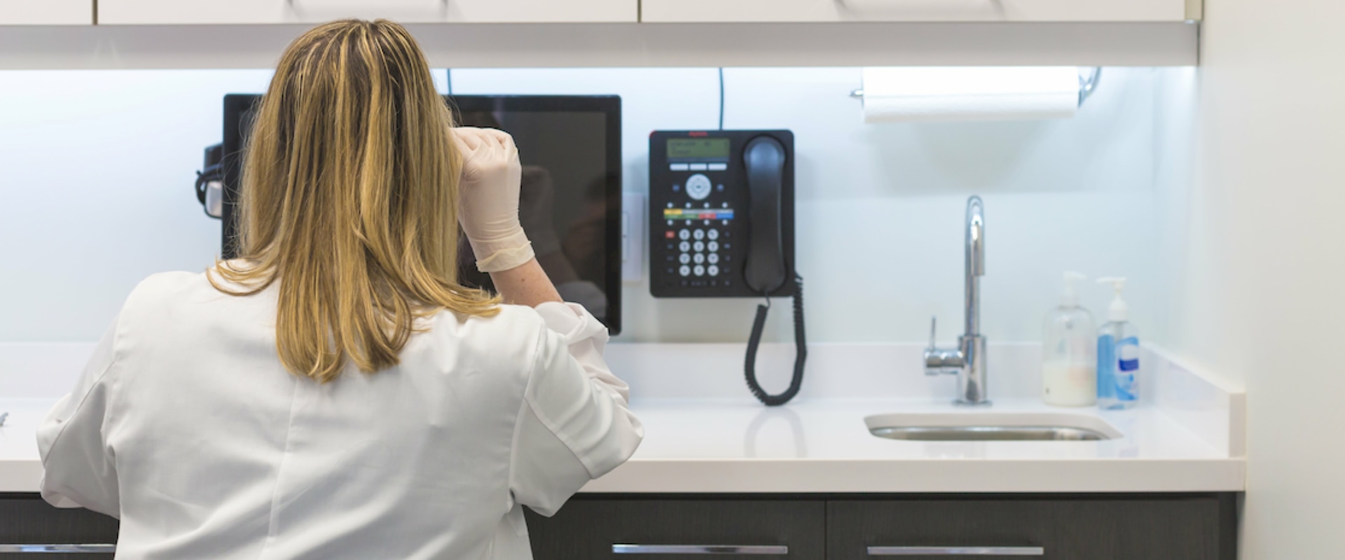 What is a Dosimeter in Radiology?